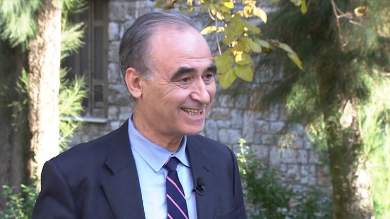 ΣΥΝΕΝΤΕΥΞΗ TOY ΠΡΟΕΔΡΟΥ ΤΗΣ Ε.Ε.Α., κ. ΣΠΥΡΟΥ ΧΑΜΑΚΙΩΤΗ ΣΤΗΝ ΦΩΤΕΙΝΗ ...